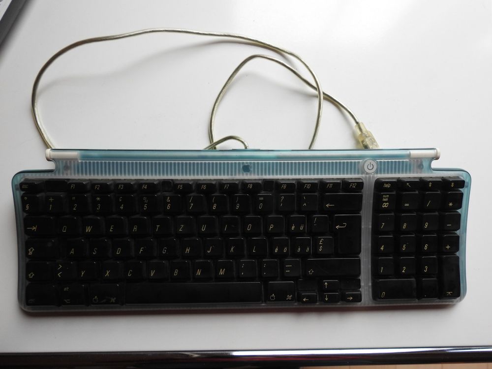 erste Apple USB Tastatur (Ur- iMac, 1998-2000) | Kaufen auf Ricardo