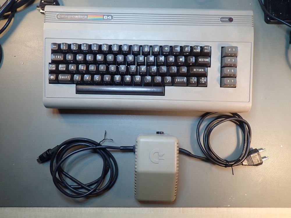 Commodore C64 Computer (Gebraucht) in St. Gallen für CHF 151 – mit ...