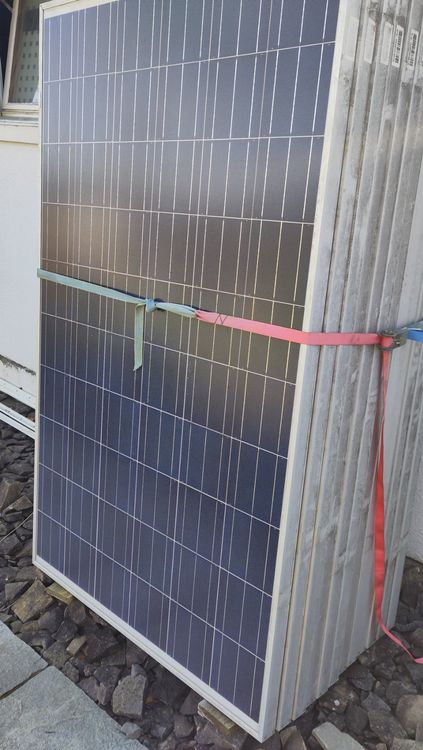 Gebrauchte PV Module Set (12 Stk.) mit je 220Wp Leitung (Gebraucht) in ...