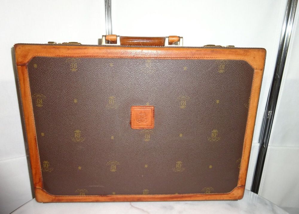 SCHÖNER LEDER-AKTEN-KOFFER MESSING-DETAILS (Gebraucht) in Au ZH für CHF ...