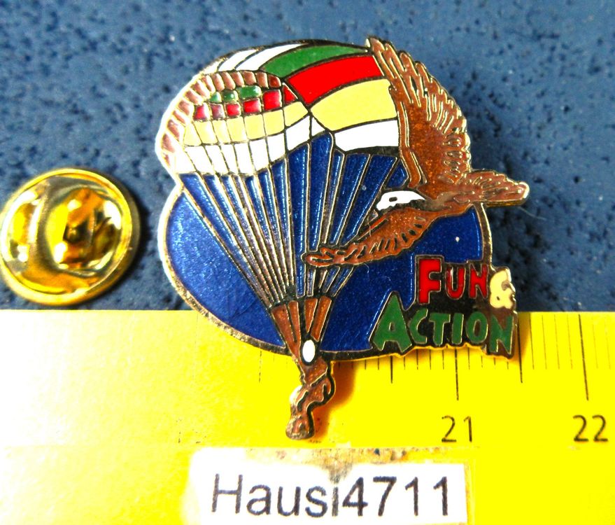 GLEITSCHIRM WEISSKOPF-ADLER FUN & ACTION PIN ENAMEL30mm (Gebraucht) in ...
