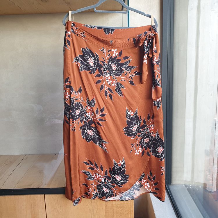 🐸 MARC AUREL 44 TRAUMHAFTER VISKOSE ROCK IN WICKELOPTIK (Neu (gemäss ...