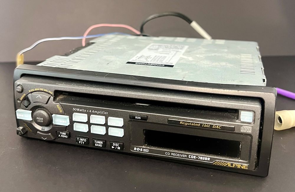 Alpine CD Receiver CDE-7828R (D'occasion) à Sion pour CHF 99 – avec ...