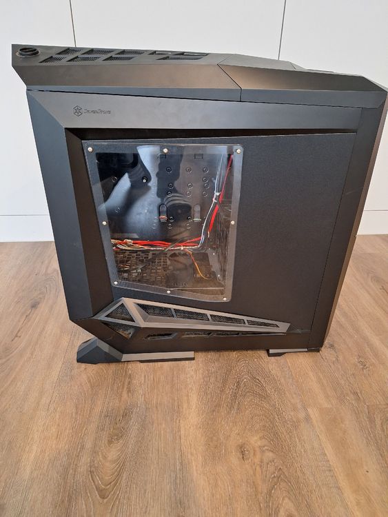 Silverstone Raven Big Tower | Kaufen auf Ricardo