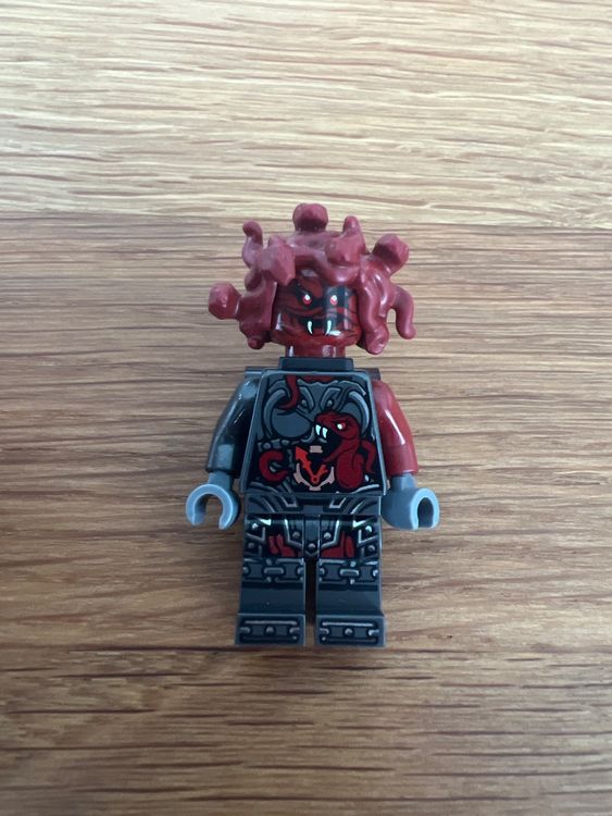 Lego Minifigur Ninjago General Machia njo301 (Gebraucht) in für CHF 15 ...