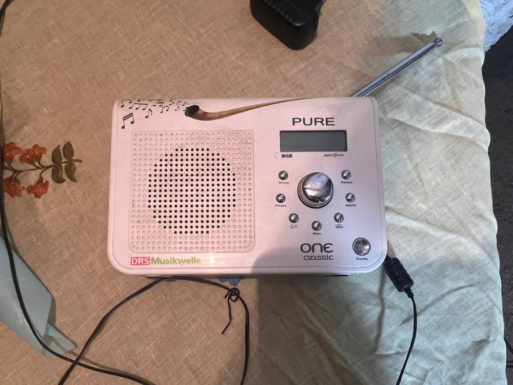 Radio Pure One Classic - DAB/FM (19) (Gebraucht) in Illnau-Effretikon ...