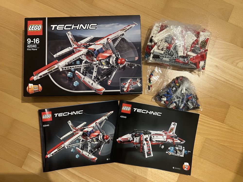 LEGO Technic 42040 - Löschflugzeug 2 in 1 | Kaufen auf Ricardo