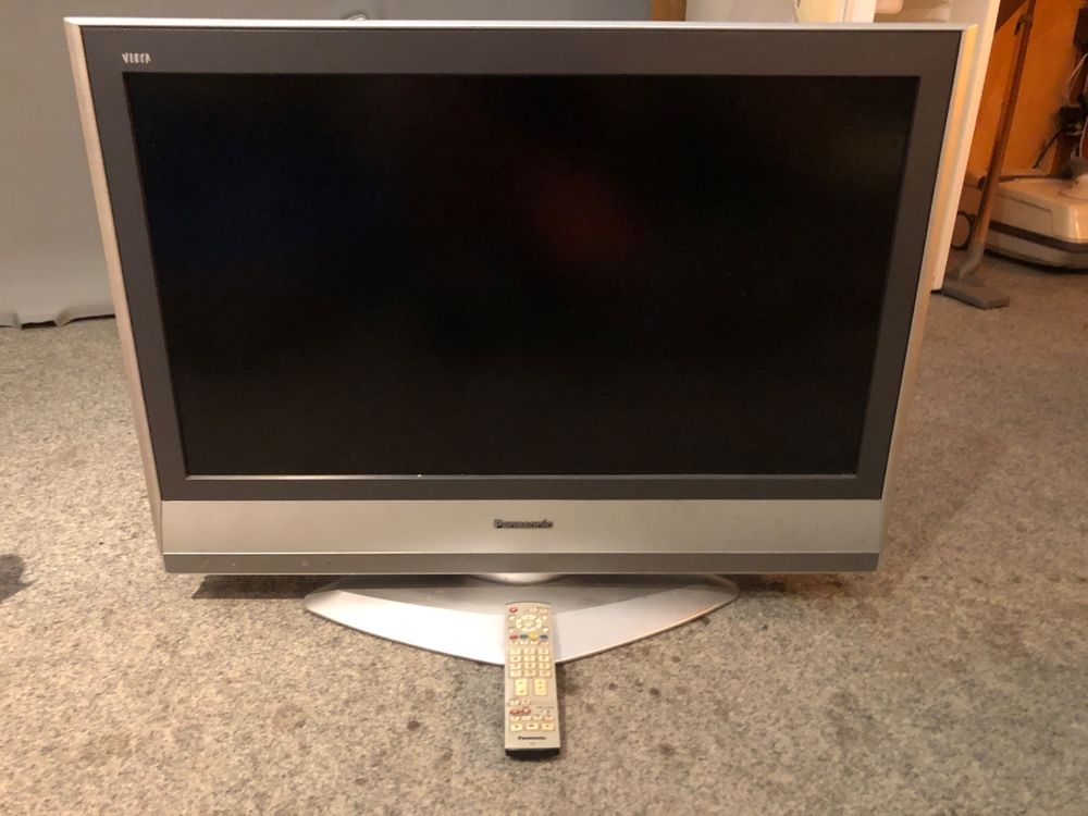 Panasonic LCD TV 32 Zoll | Kaufen auf Ricardo