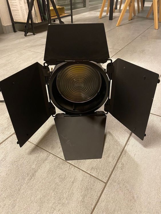 Gradateur LUPOLUX DAYLED 1000 (Gebraucht) in Veyras für CHF 300 – mit Lieferung auf Ricardo kaufen