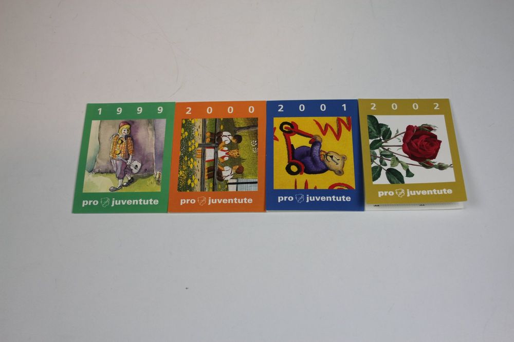 Pro Juventute 1999–2002 / Markenhefte Schweiz Ab 1.- (Gebraucht) in Basel für CHF 13 – mit ...