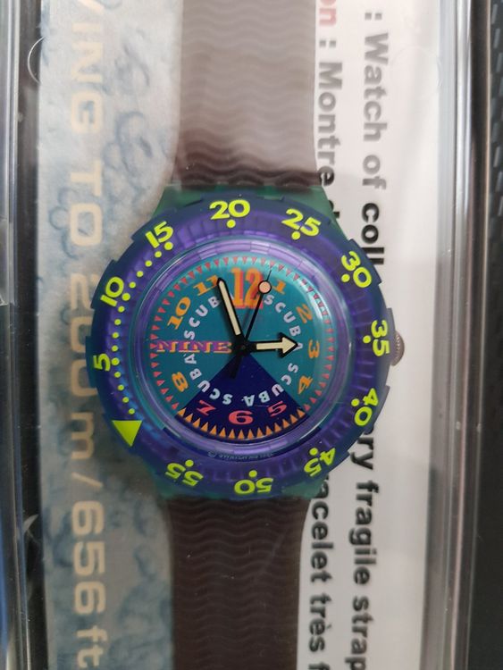 Swatch Bermuda Triangle (Neu und originalverpackt) in Reconvilier für ...