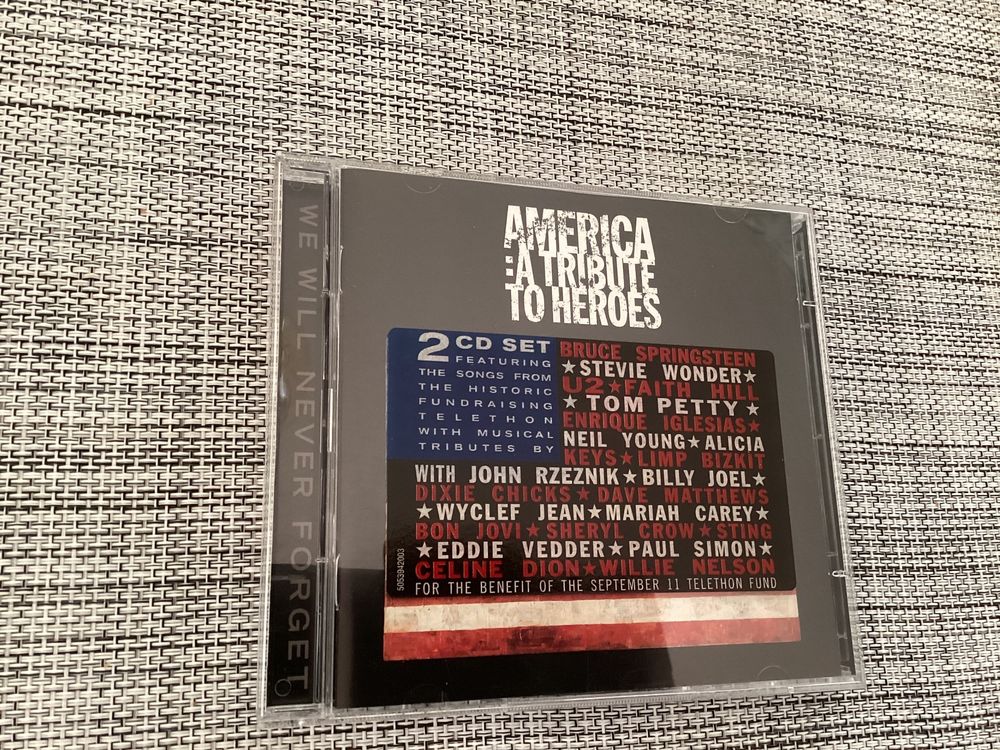 Various – America: A Tribute To Heroes (2xCD) | Kaufen auf Ricardo