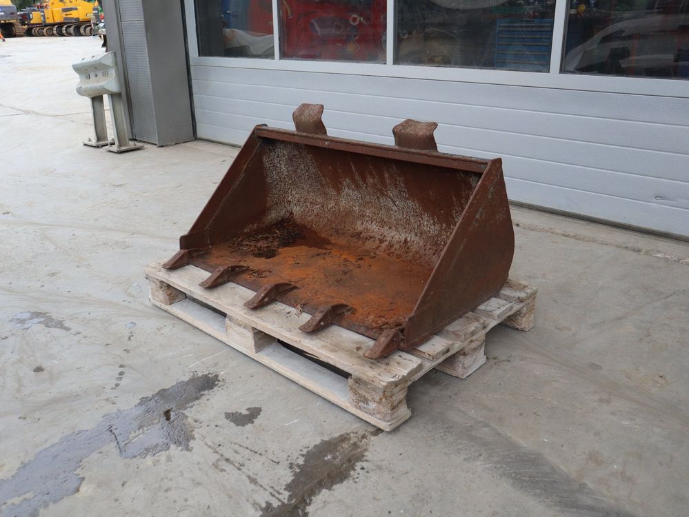 Kompaktlader Zahnschaufel (Gebraucht) in Hasle LU für CHF 197 – nur ...