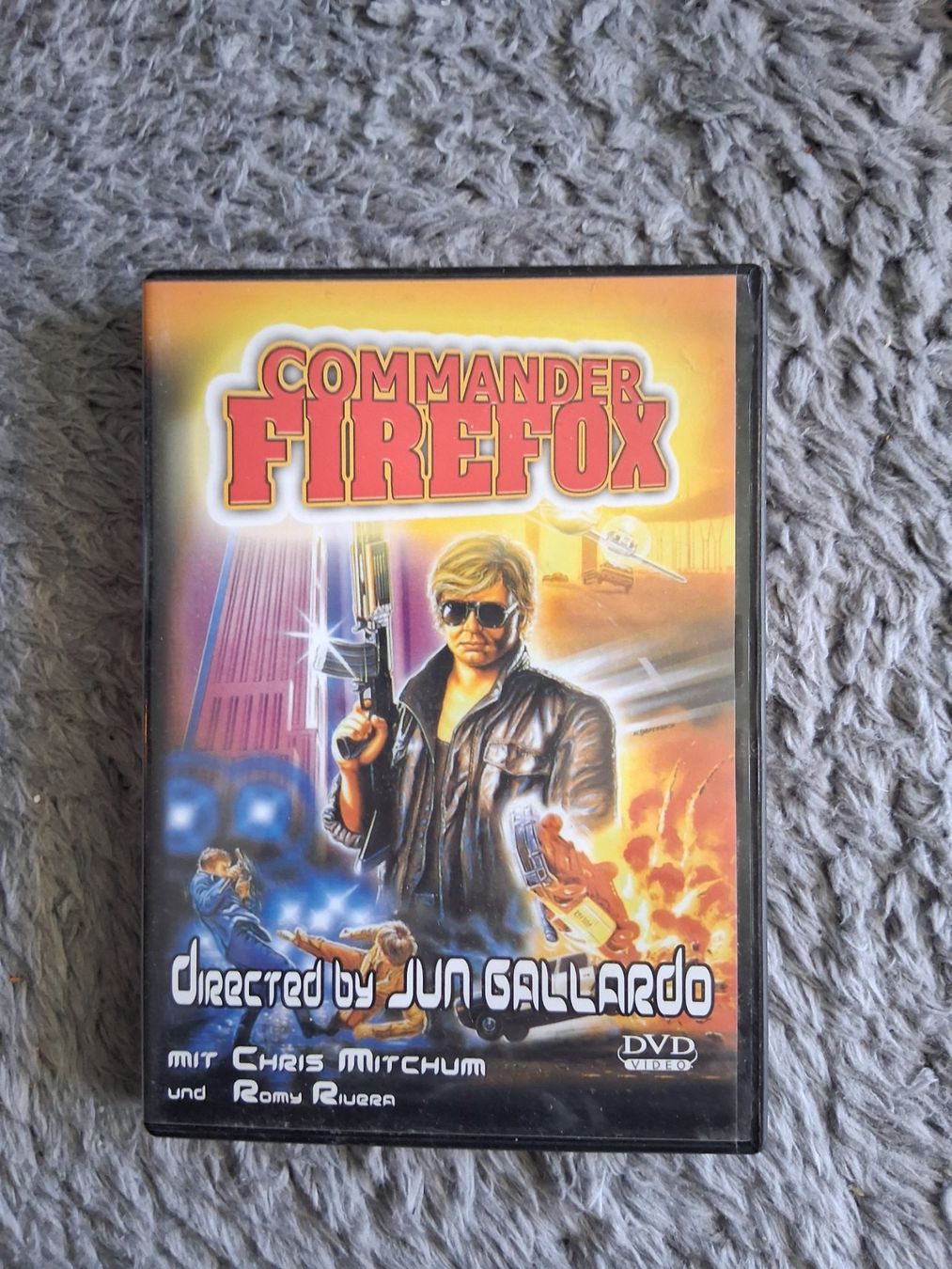 COMMANDER FIREFOX DVD (Gebraucht) in Wetzikon ZH für CHF 2 – mit ...