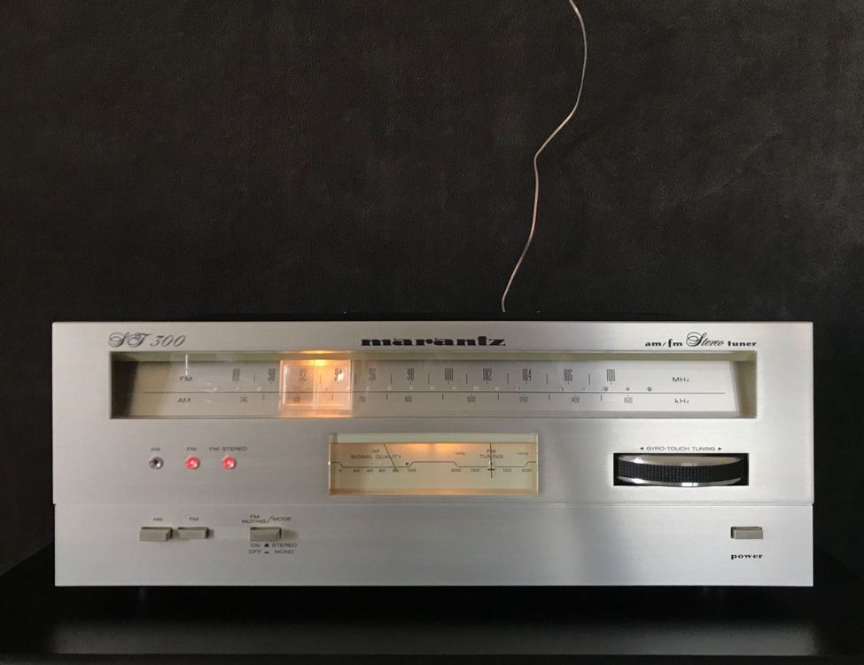 MARANTZ ST 300 Stereo AM FM Tuner (Gebraucht) in Zürich für CHF 70 ...