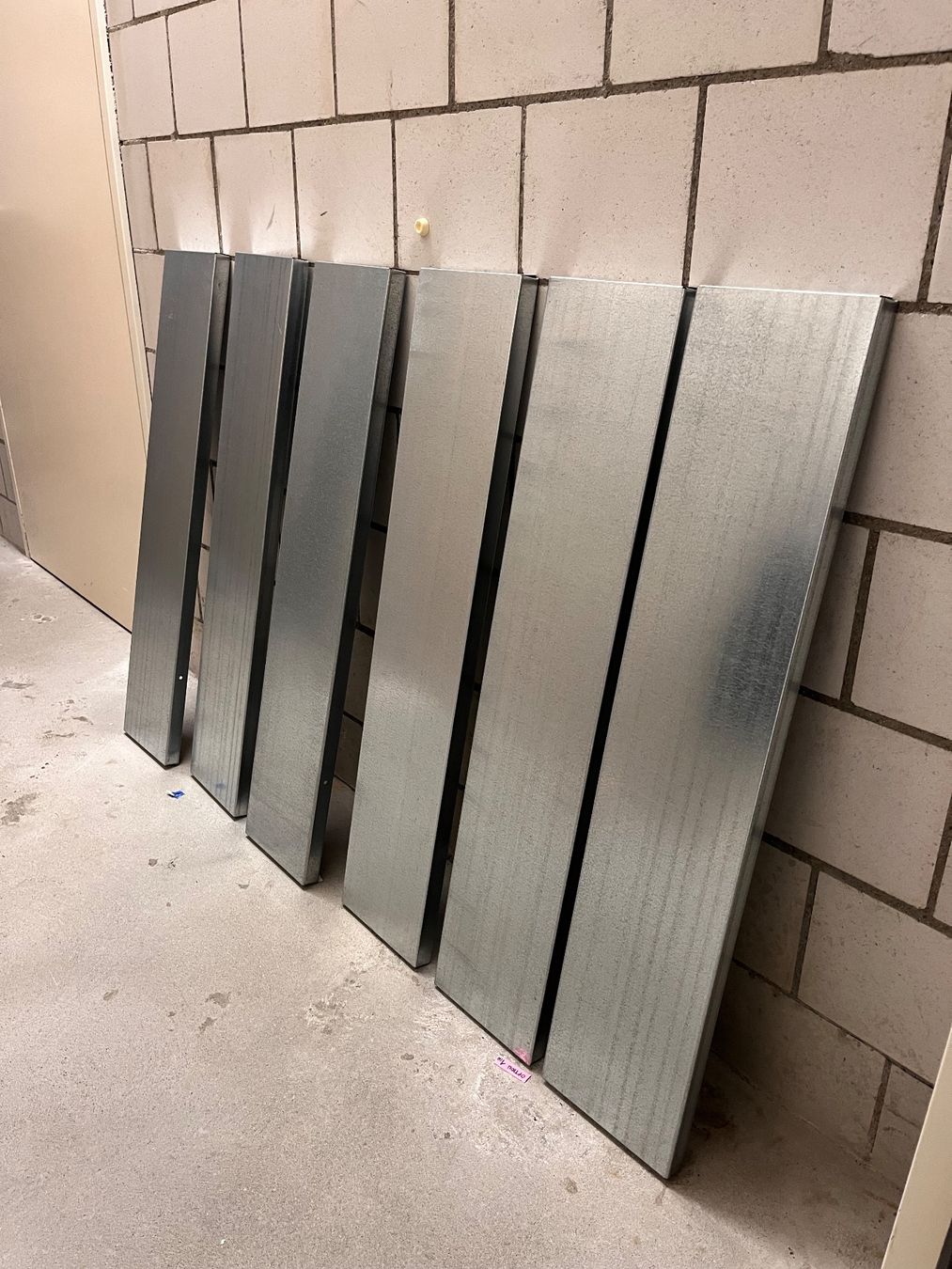 ERREX REGAL -6 Tablar à 10cm x 1.3m (Gebraucht) in Zürich für CHF 6 ...