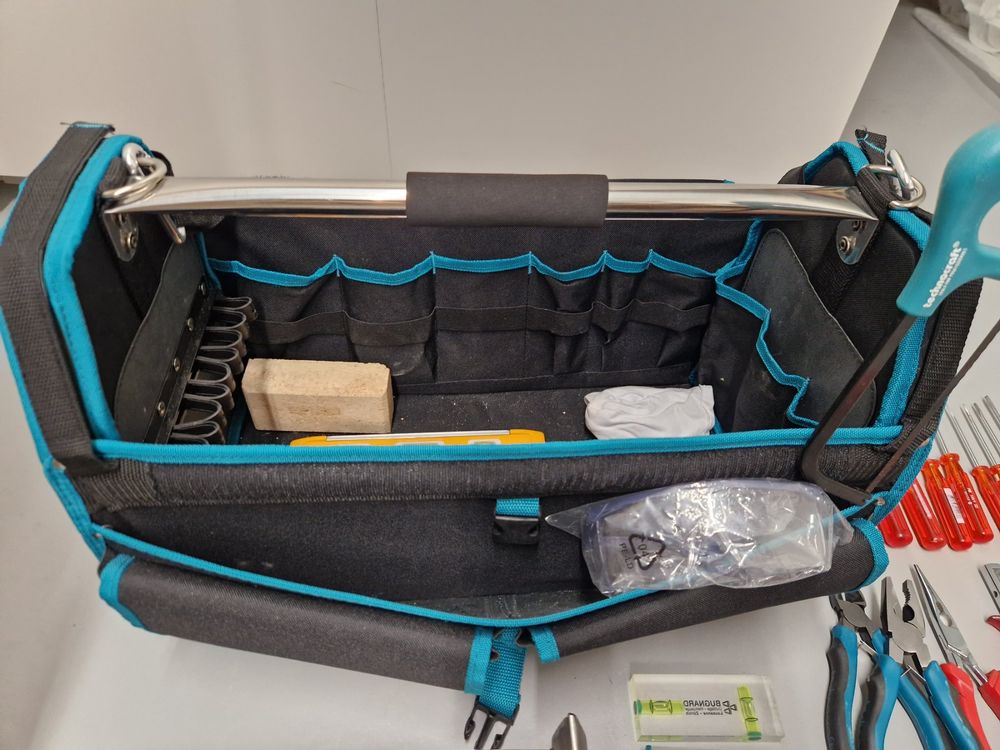 technocraft Werkzeugtasche ALLROUND-BASIC inkl. Werkzeug (Gebraucht) in Sitterdorf für CHF 61 ...