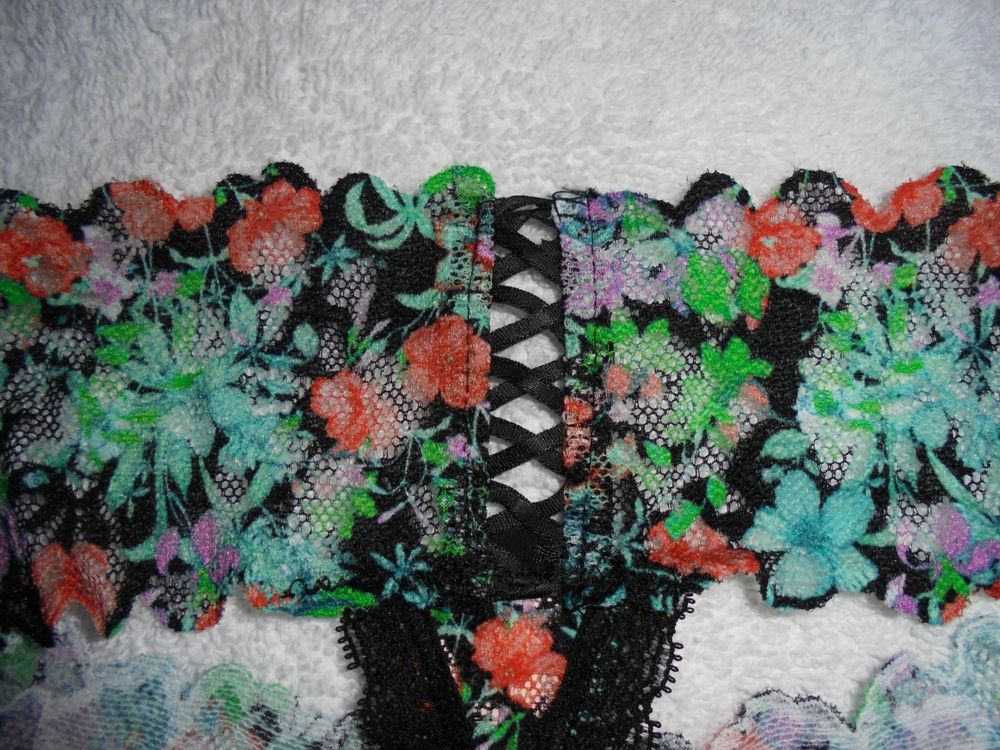 VICTORIA'S SECRET LACIE THONG, M, NEU, RÜCKSEITE...... (Neu und ...