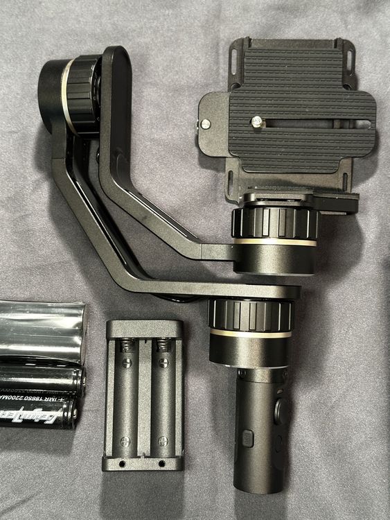 MG lite 3-axis Gimbal for Mirrorless camera (Neu und originalverpackt ...