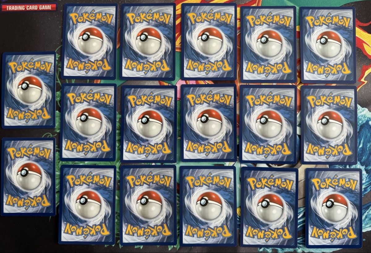 Pokemon Surfing Pikachu V + 16 Holo Celebrations Karte (Gebraucht) in ...