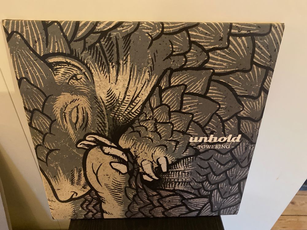 Unhold - Towering | Kaufen auf Ricardo