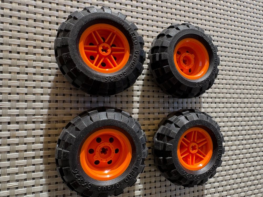 Lego Technik 4x Räder grün LotX (Gebraucht) in Buochs für CHF 3.5 – mit ...