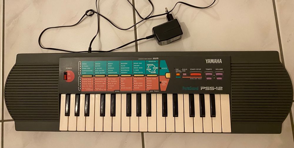 Keyboard Yamaha PSS-12 (Gebraucht) in Wil ZH für CHF 30 – mit Lieferung ...