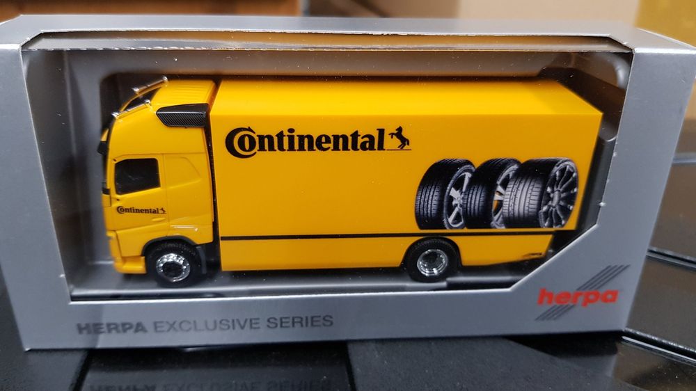 Volvo FH "Continental" Motorwagen 2-achs, Herpa 1:87 (Neu und originalverpackt) in Brugg AG für ...