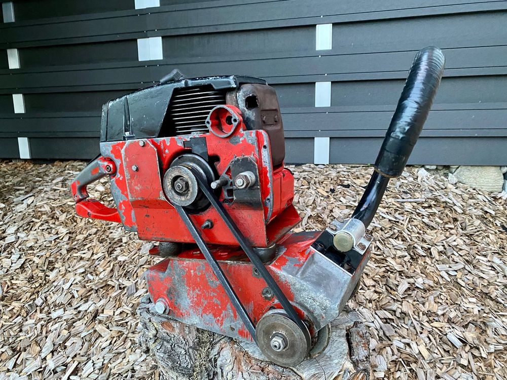 Biber Farros mit Jonsereds 90 Motorsäge Kettensäge Entrinder (Gebraucht ...