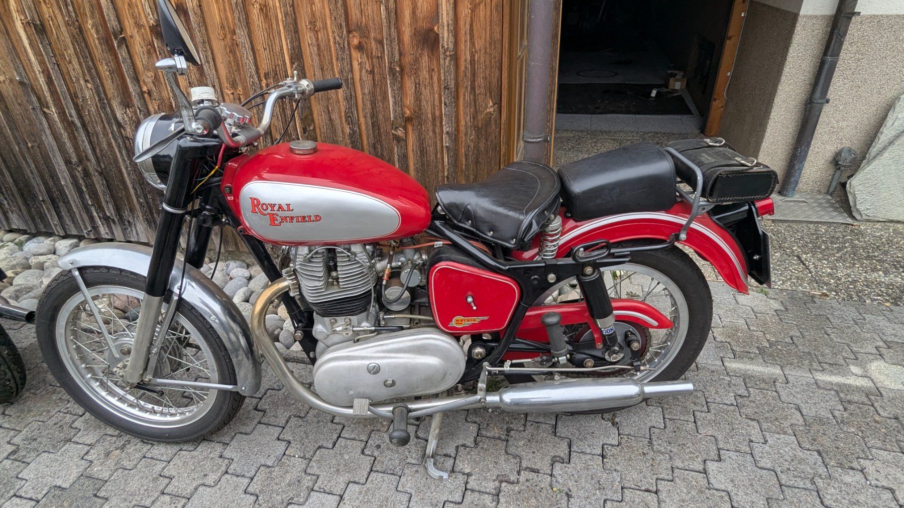 Royal Enfield Super Meteor 700 Oldtimer Motorrad 1956 (Gebraucht) in Balgach für CHF 8900 – nur ...