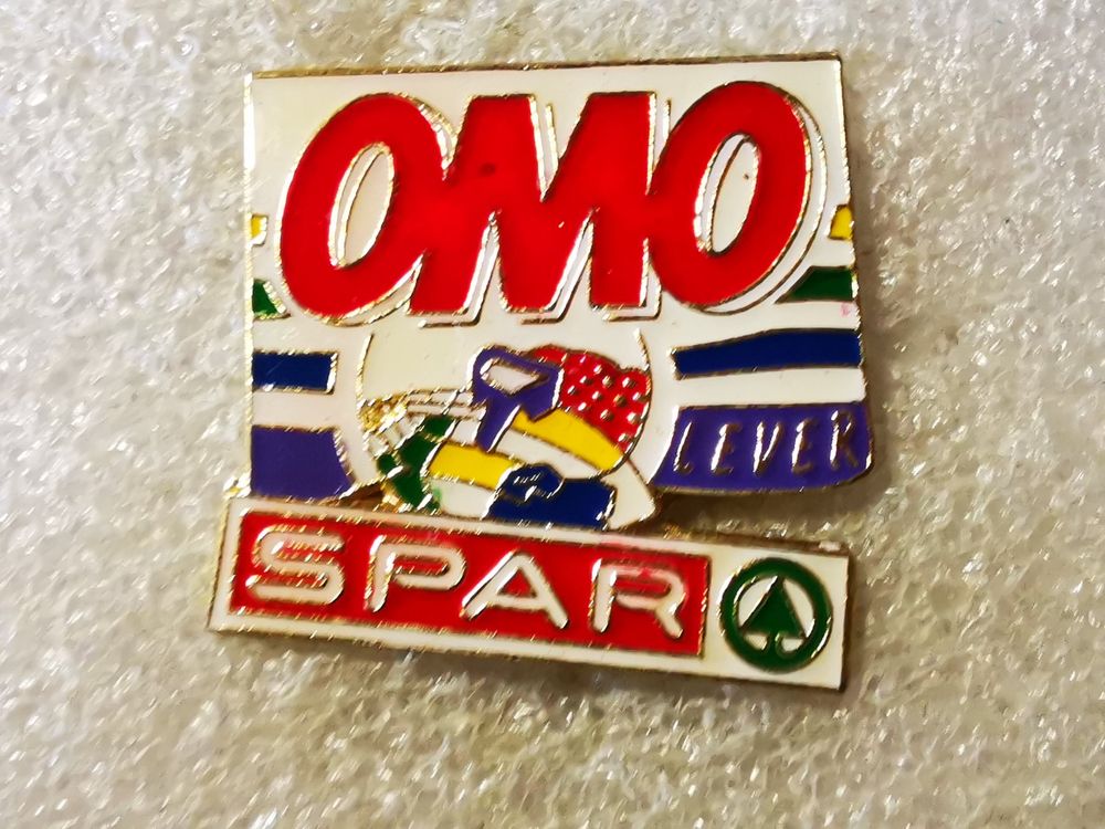 Ansteckpin 195: Spar x Omo | Kaufen auf Ricardo