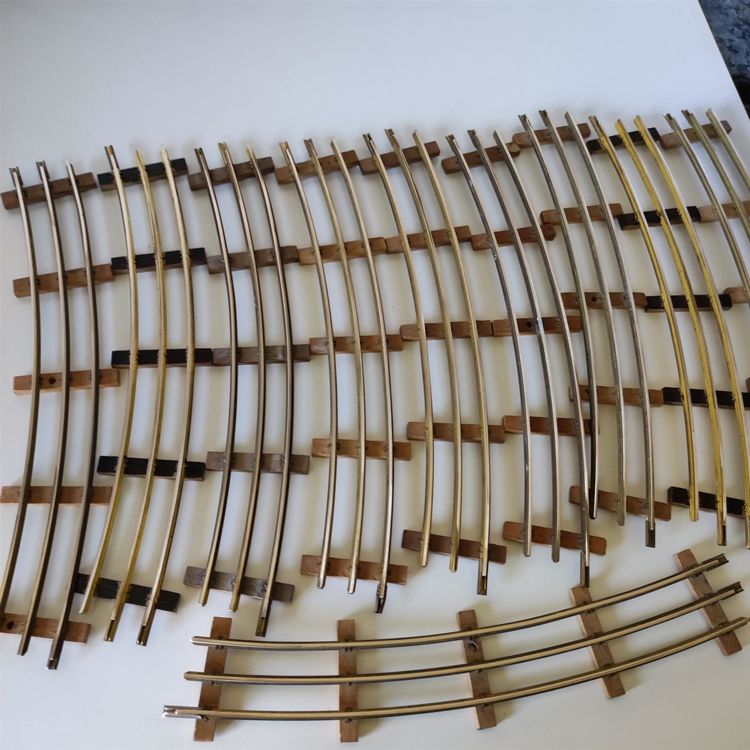 BUCO 10 Stück gebogene Schienen, R 122 (Gebraucht) in Seuzach für CHF ...
