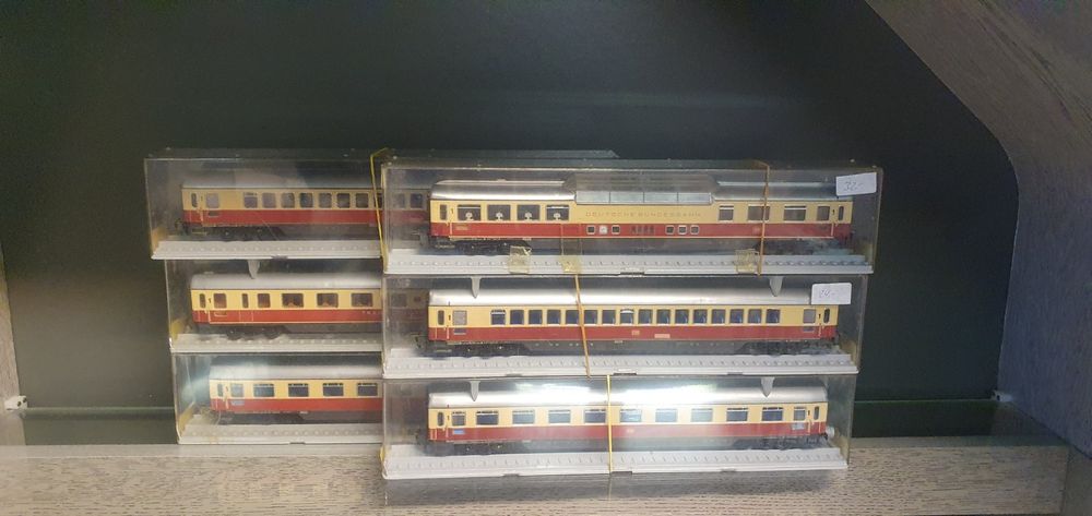 TRIX-EXPRESS:DC: 6 X DB TEE PERSONENWAGEN TOP/OVP (Gebraucht) in Biglen ...