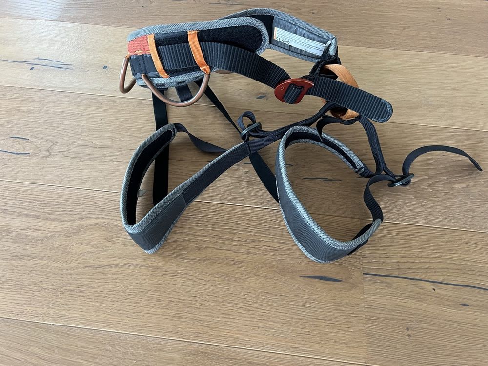 Black Diamond Klettergurt Grösse S/M - Top Zustand! (Gebraucht) in ...