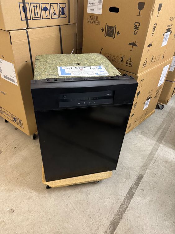 V-Zug Adora N + Gratis Lieferung&Montage (Gebraucht) in Dietikon für ...