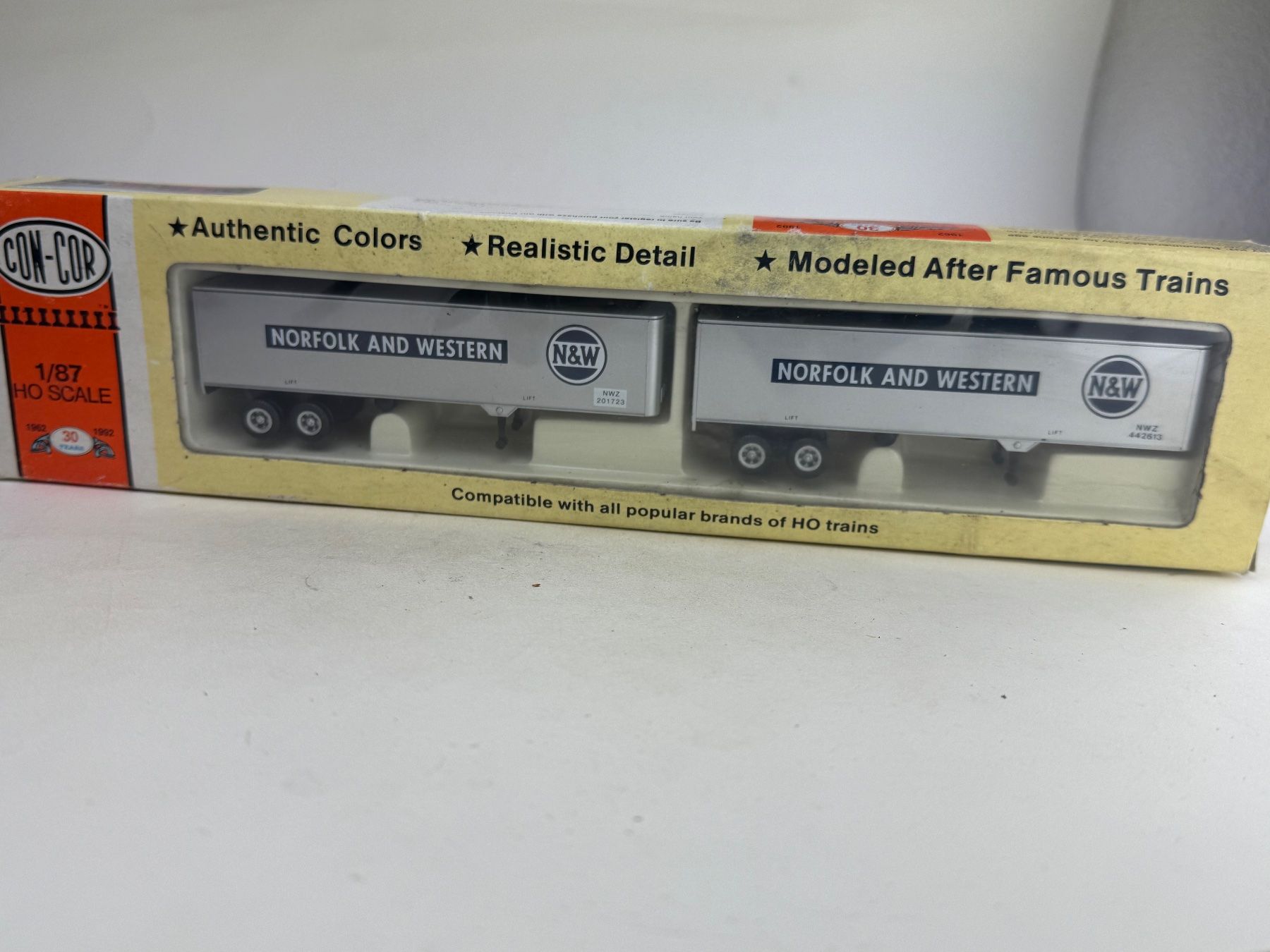 GB2- Con Car zwei US Sattelauflieger Norfolk Western (Gebraucht) in Elm ...