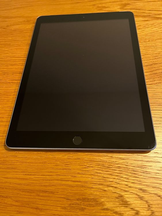 iPad (5. Generation) Wi-Fi + Cellular (Gebraucht) in Aarau für CHF 100 ...