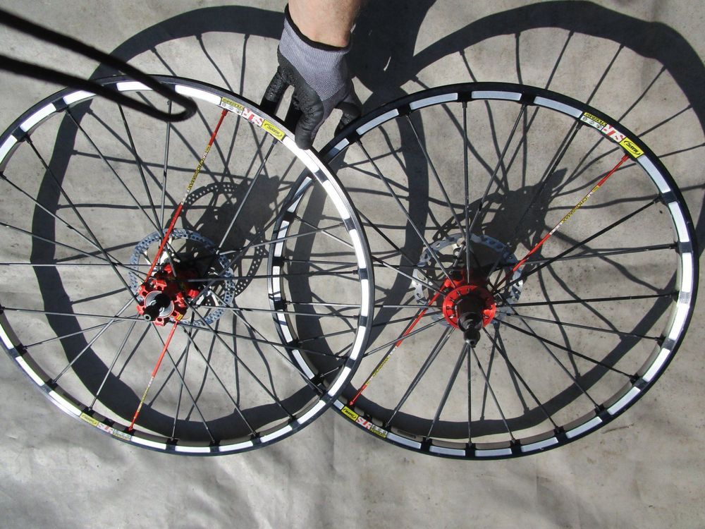 Laufradsatz 26" MAVIC CROSSMAX (Gebraucht) in Ottikon für CHF 220 – mit Lieferung auf Ricardo kaufen