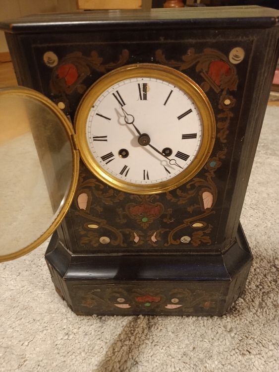 Antike Kaminuhr mit Schlagwerk gut erhalten (Gebraucht) in Teufenthal AG für CHF 50 – nur ...