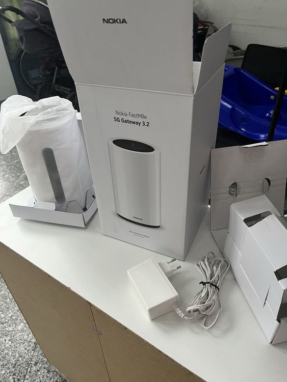 Nokia Fastmile 5G Gateway 3.2 Router Receiver 5G15-12W-A (Neu (gemäss ...