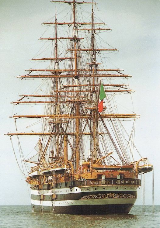 Amerigo Vespucci Schiff