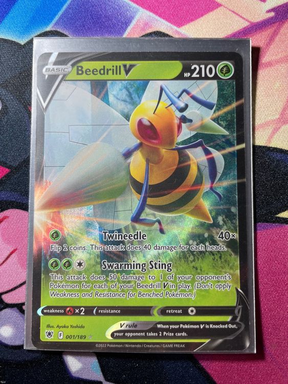Pokemon Beedrill V | Kaufen auf Ricardo