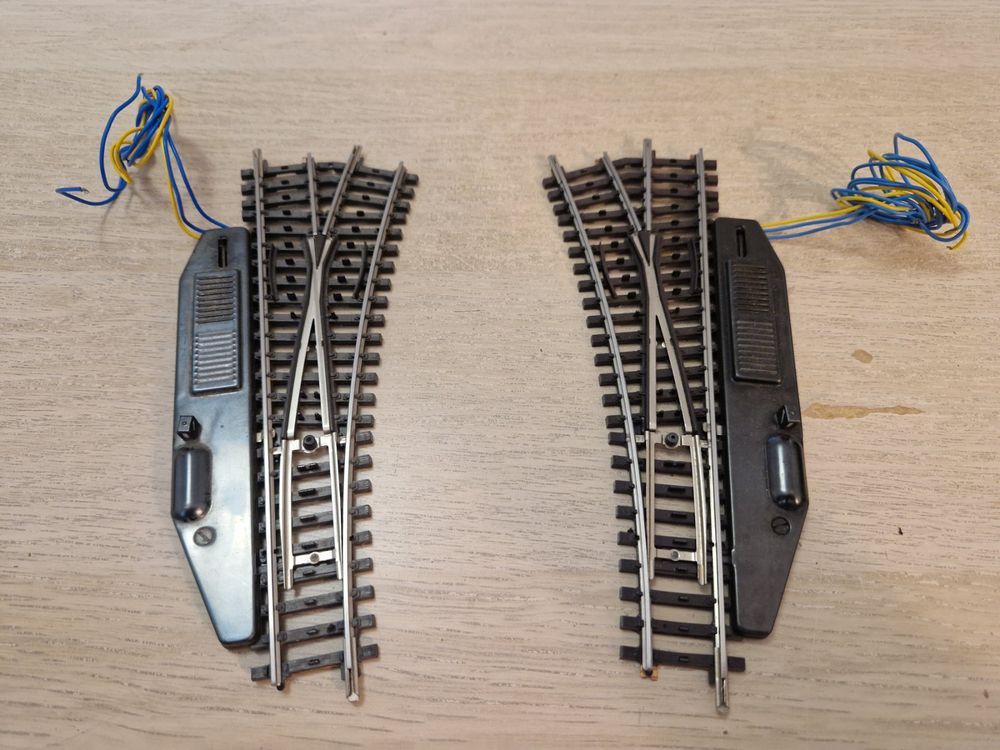 Märklin 2261 weichenpaar K H0 (4) (Gebraucht) in St-Aubin-Sauges für CHF 24 – mit Lieferung auf ...