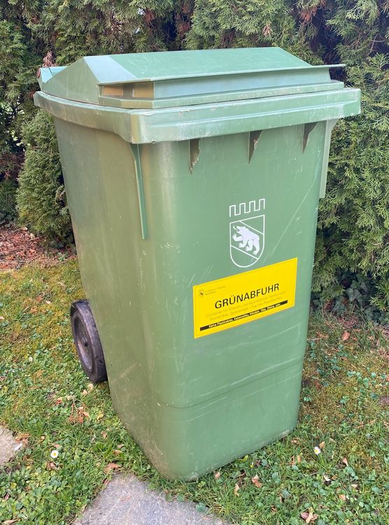 Mülltonne 360 Liter (Gebraucht) in Roggwil BE für CHF 30 – nur Abholung ...