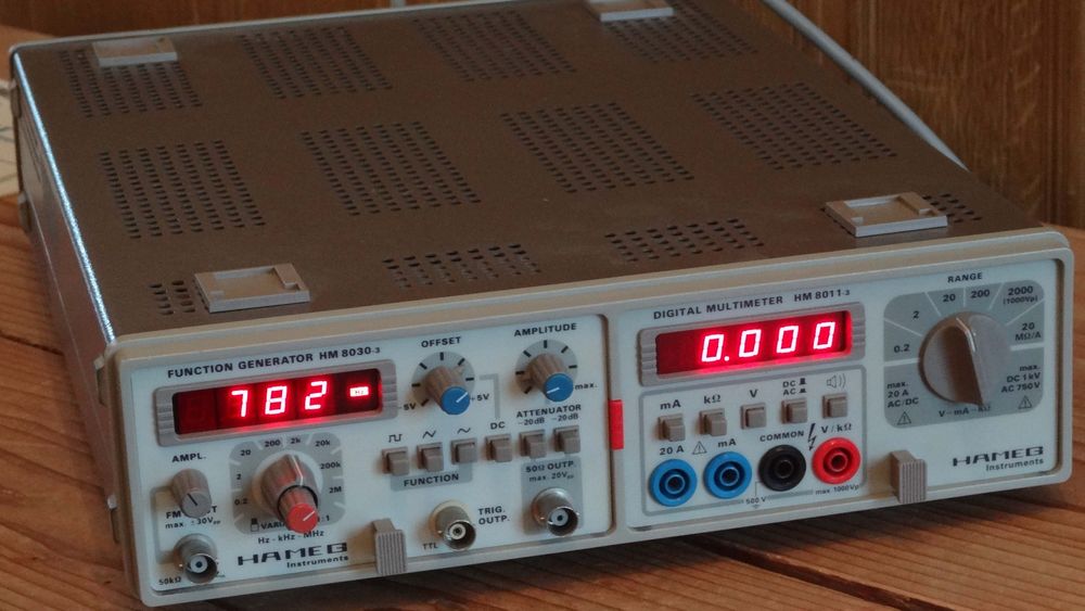 HAMEG Funktionsgenerator HM8030-3 und Multimeter HM8011-3 (Gebraucht ...