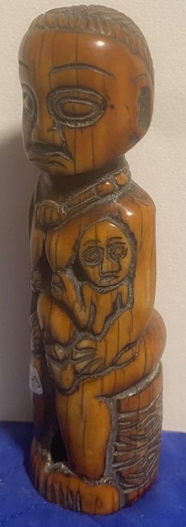 Sehr alte Afrikanische Handgeschnitzte Figur | Kaufen auf Ricardo