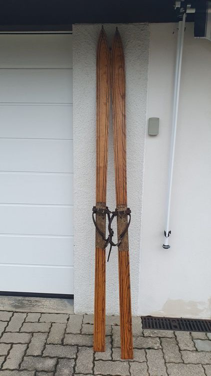 Ski Anciens En Bois