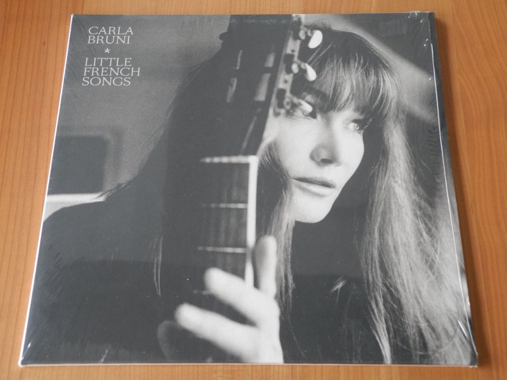 CARLA BRUNI: LITTLE FRENCH SONGS - UNIVERSAL (Neu (gemäss Beschreibung ...
