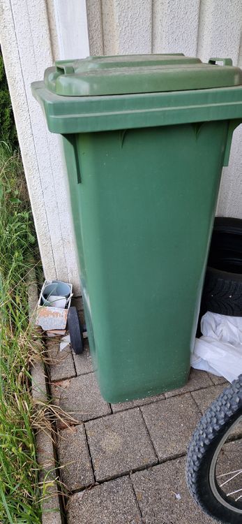 Container 120liter (Gebraucht) in Oberbipp für CHF 15 – nur Abholung ...