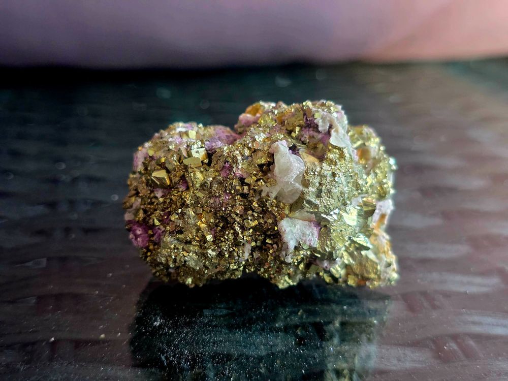 Pyrit mit Purpurit Roh 152g (Neu (gemäss Beschreibung)) in Matzingen für CHF 28 – mit Lieferung ...